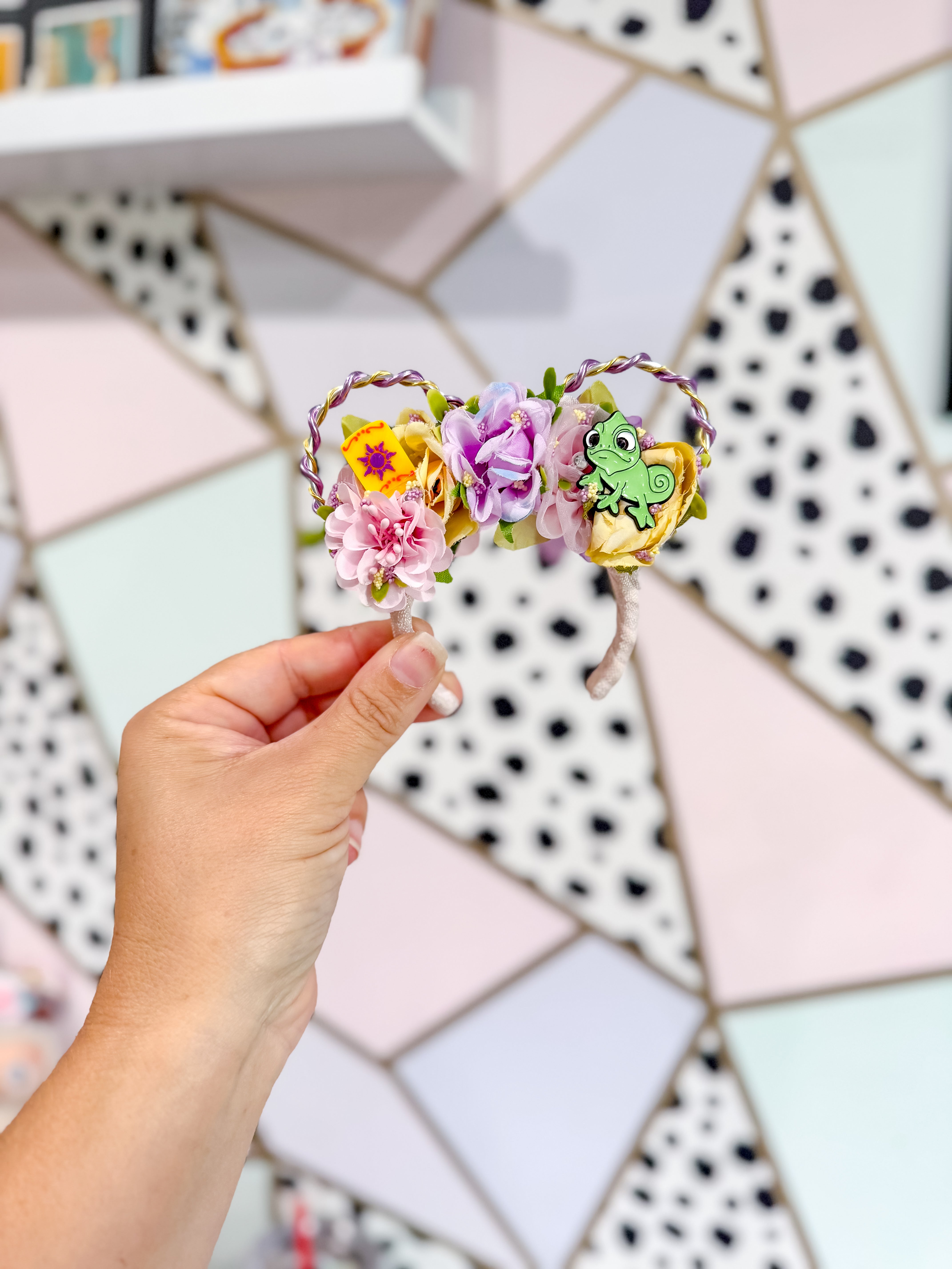 Tangled mini – SimplyEarresistible2
